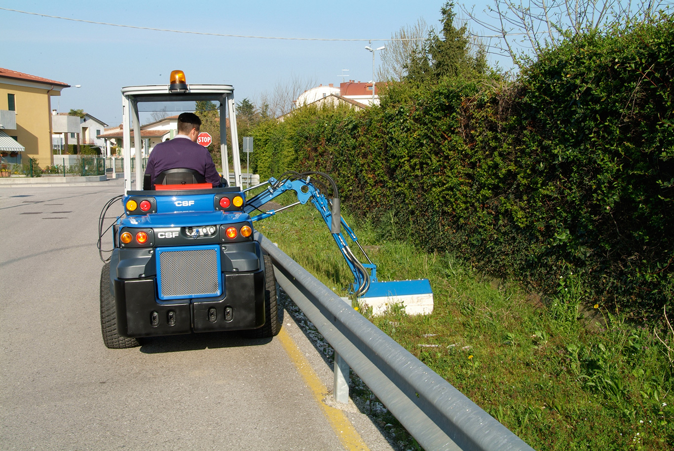 Multione-side-flail-mower-01 – MultiOne